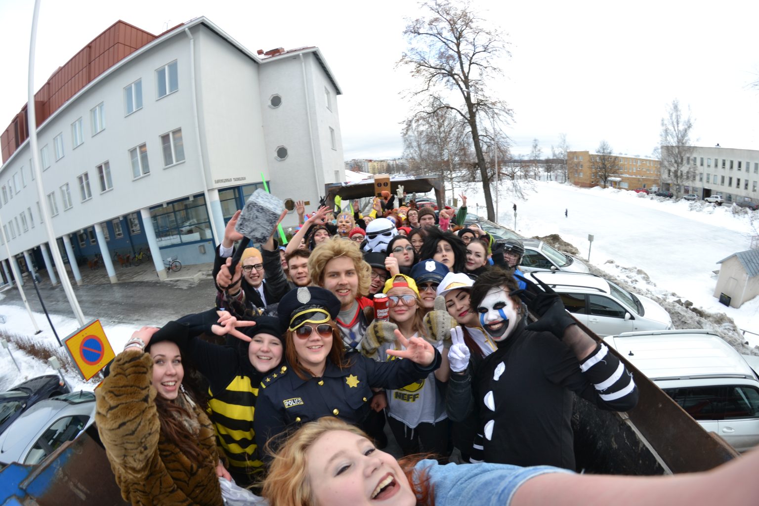 Savonlinnan Taidelukio – YHTEISÖ YKSILÖILLE